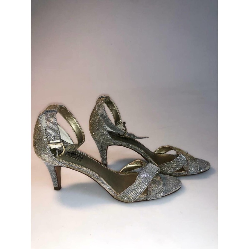 Coach And Four Heels 6 Silver Women's - Gem